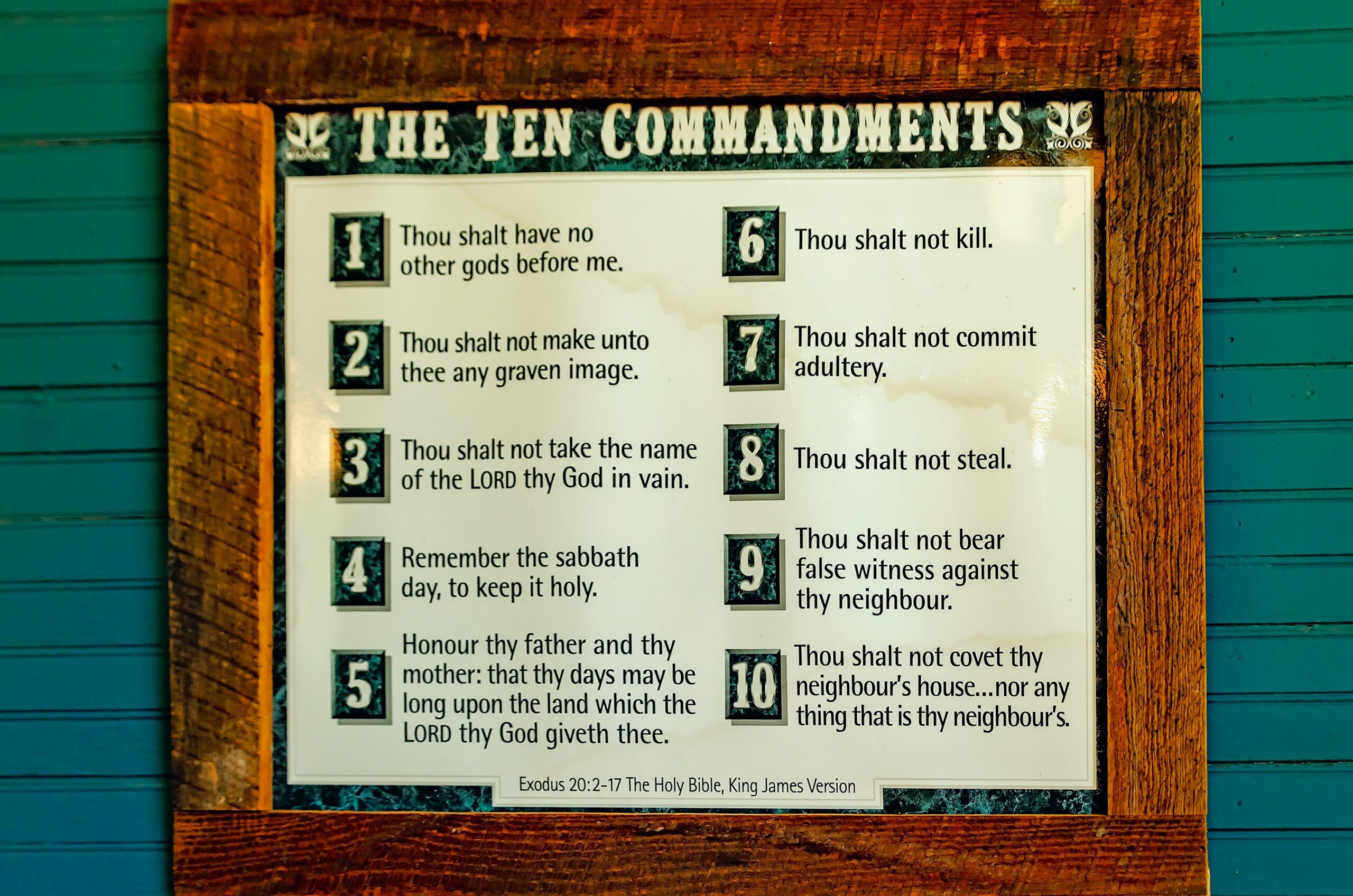 Kentucky AG Supports Return of Ten Commandments Displays